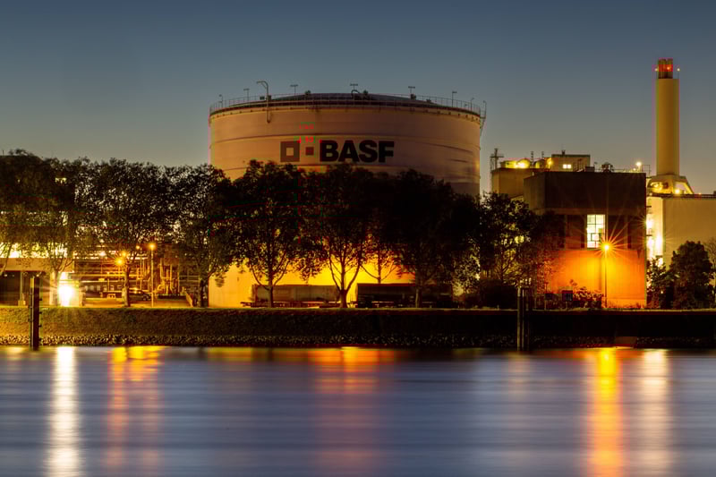 Deutschland: BASF verkauft Teil der Farben-Sparte für 1,15 Milliarden ...