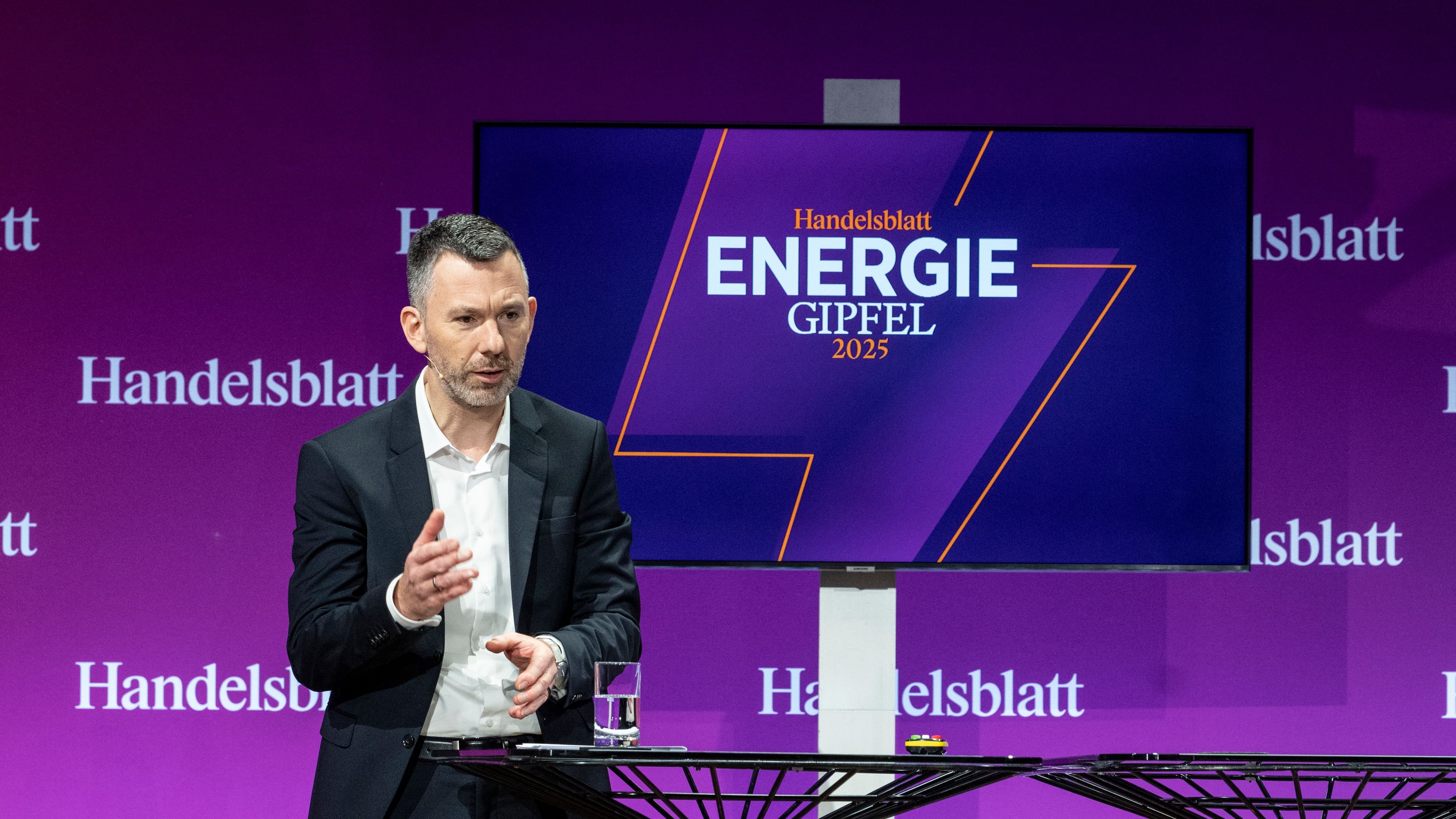 Energie: Stromnetzbetreiber Tennet warnt vor Verzögerungen beim Leitungsbau