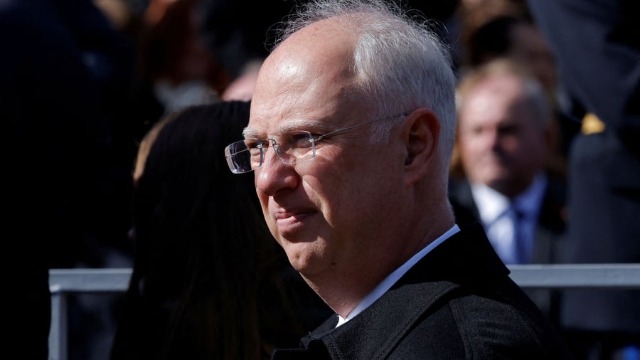 Friedensplan: Kirill Dmitrijew – der Putin-Flüsterer | MM-Logistik