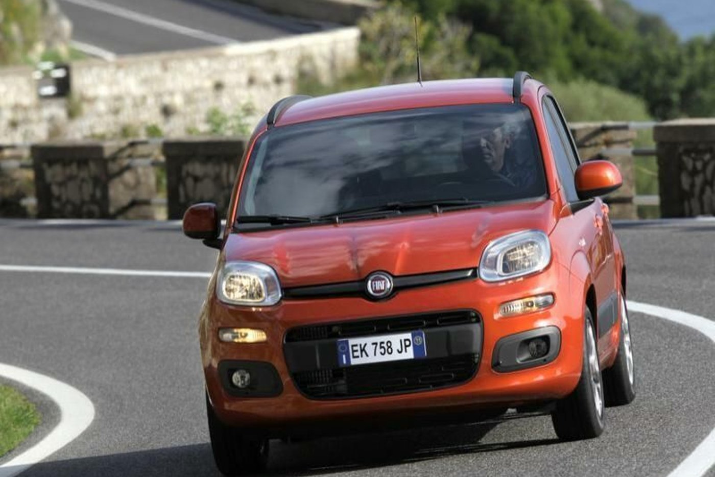 Economy, Business & Finance: Dritte Generation des Panda kostet ab 9990 ...