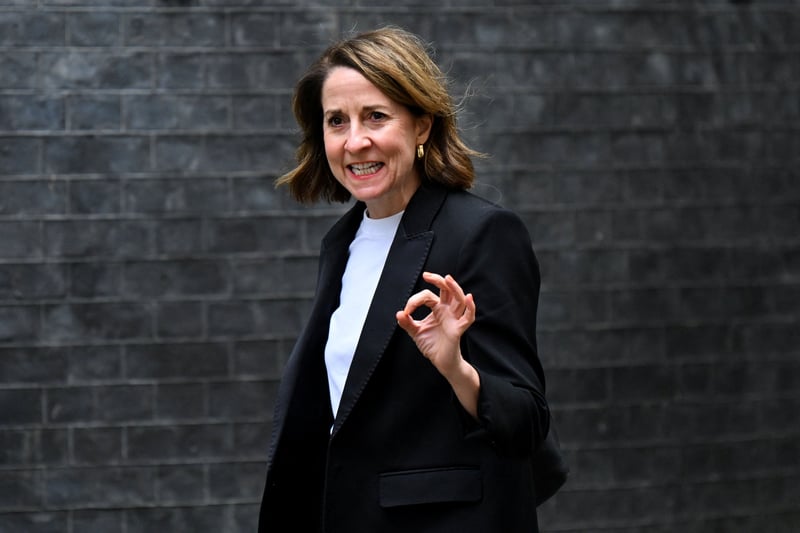 Halbleiter: Regierung kauft eigene Chips – um britische Tech-Firmen zu ...