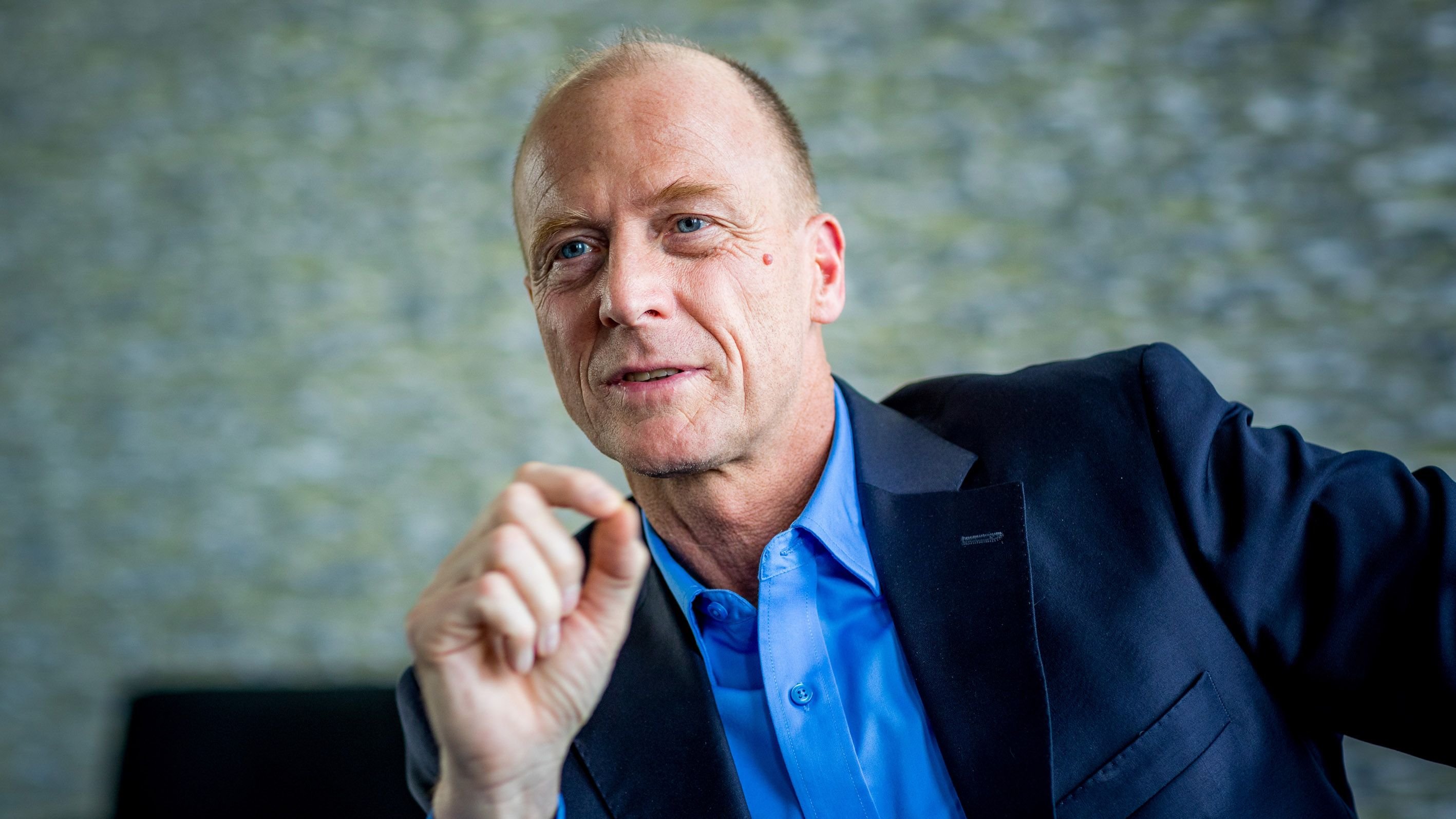 Tom Enders: „Alex Karp hat mit seiner Kritik völlig recht“