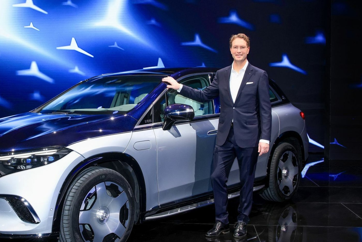 Automesse: Mercedes präsentiert ersten vollelektrischen Maybach