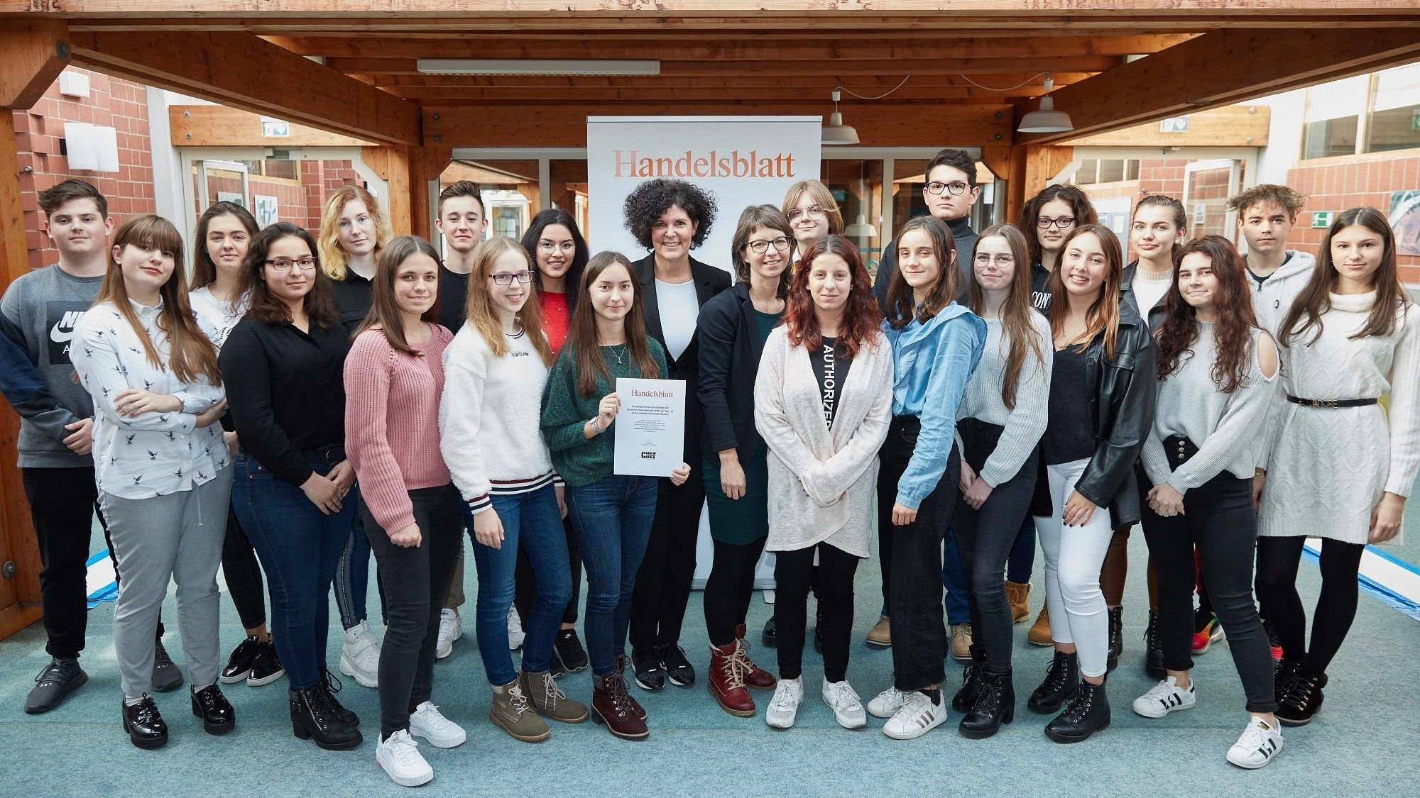 Chefin der GRENKE AG Antje Leminsky: „Man muss für eine Sache brennen“