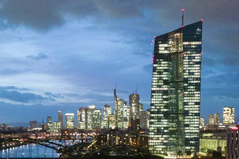 Europäische Zentralbank: Neues EZB-Instrument deutet auf weiteres ...