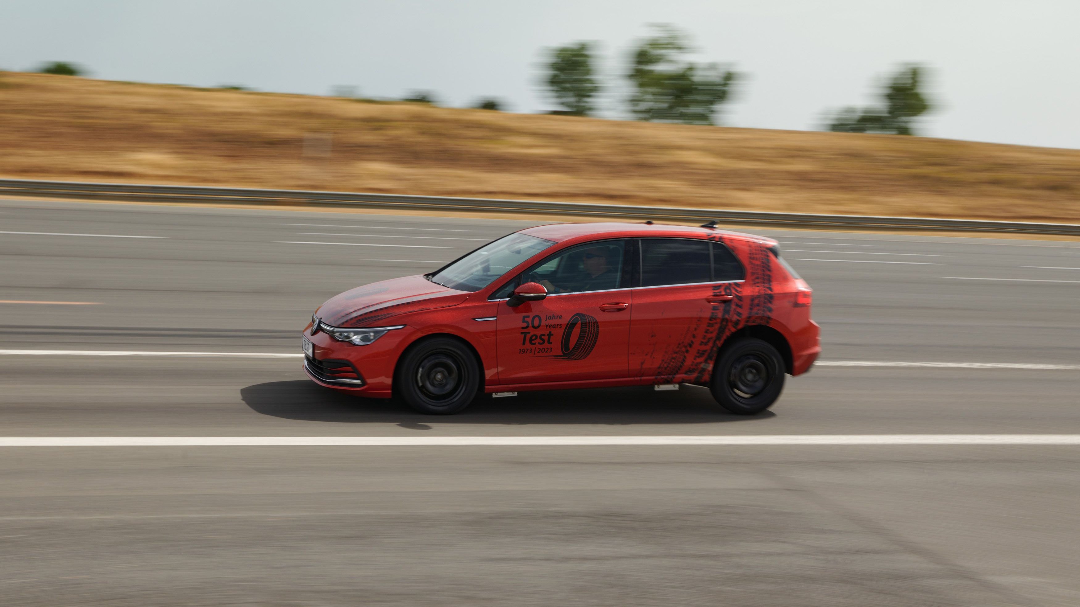 ADAC-Test: Welche Ganzjahresreifen überzeugen - und welche durchfallen