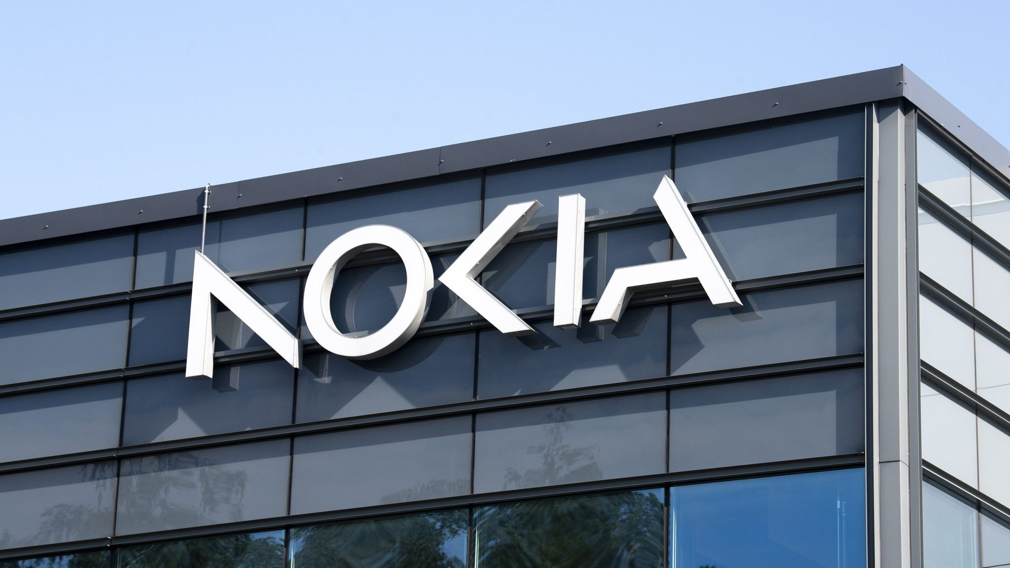 Geschäftszahlen im Newsblog: Nokia verdient operativ mehr als erwartet