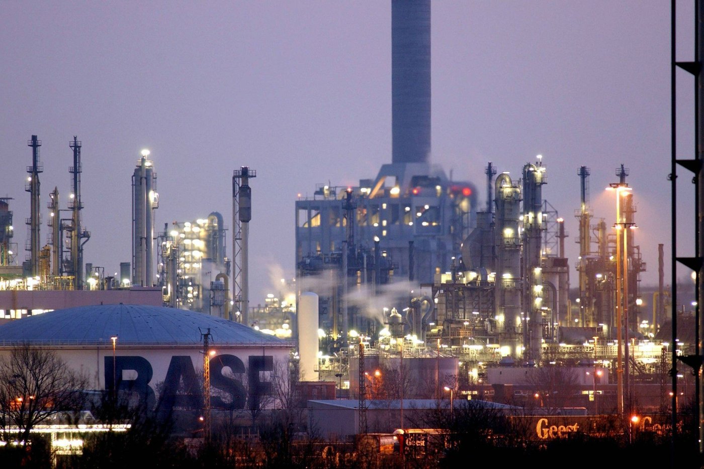 BASF will weltweit 2600 Stellen streichen