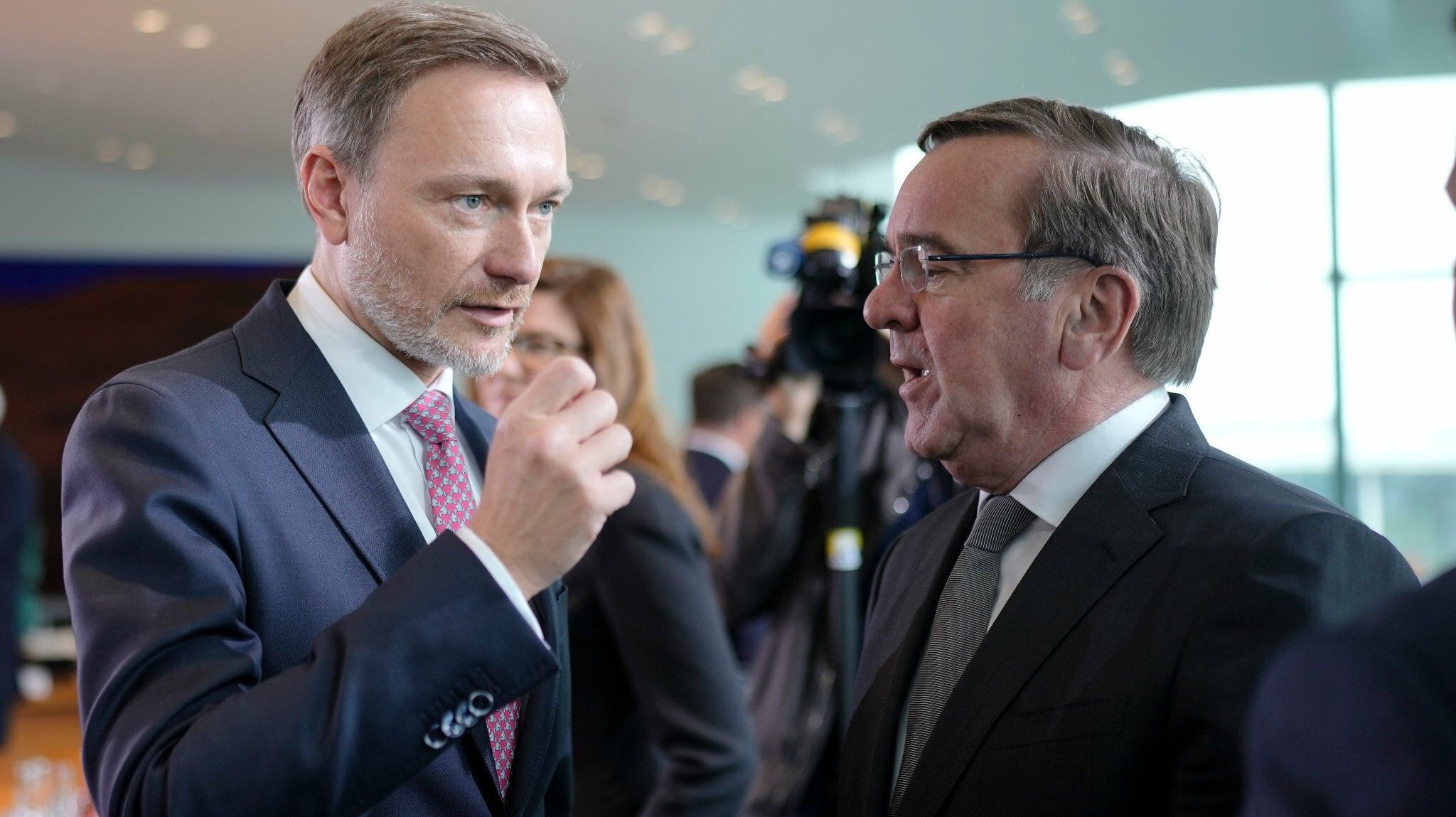 Verteidigungsetat und Sondervermögen verfehlen Zwei-Prozent-Ziel