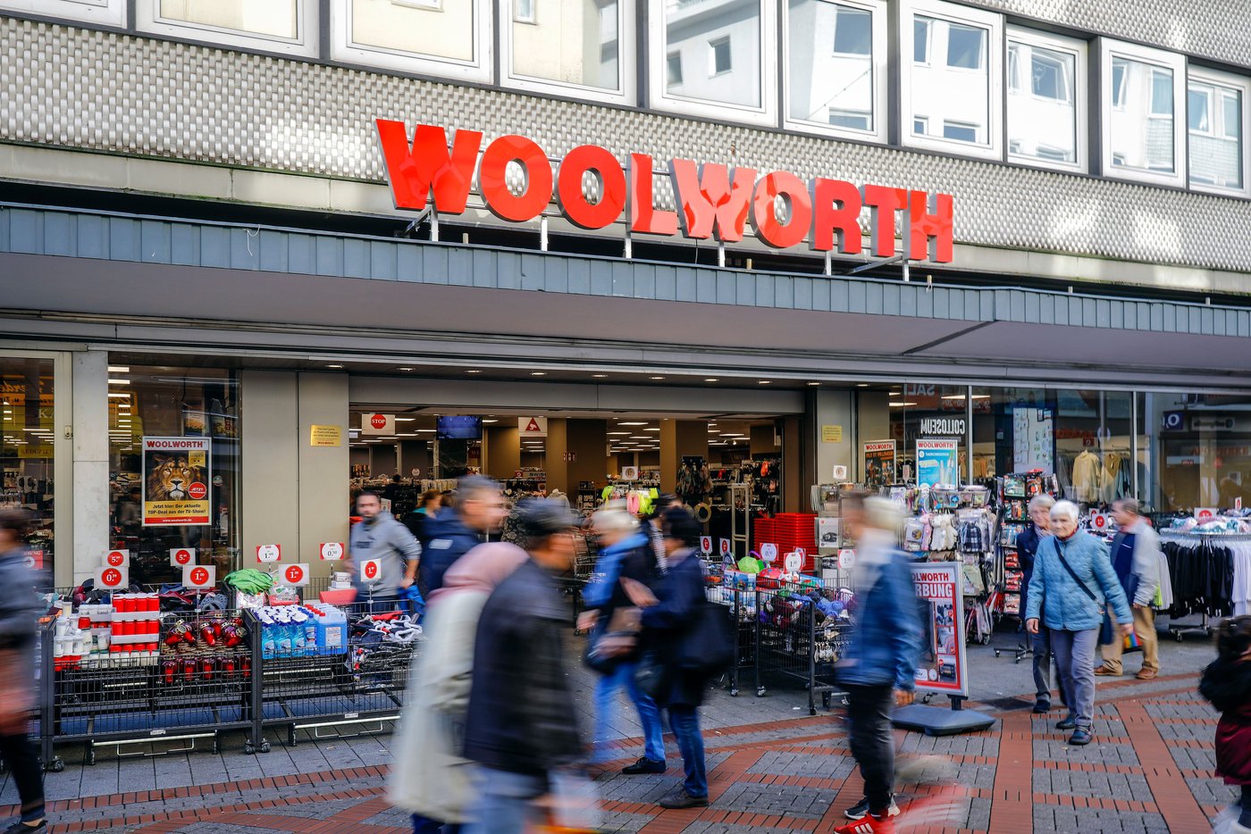 Discounter: Woolworth will an Wettbewerber Action vorbeiziehen