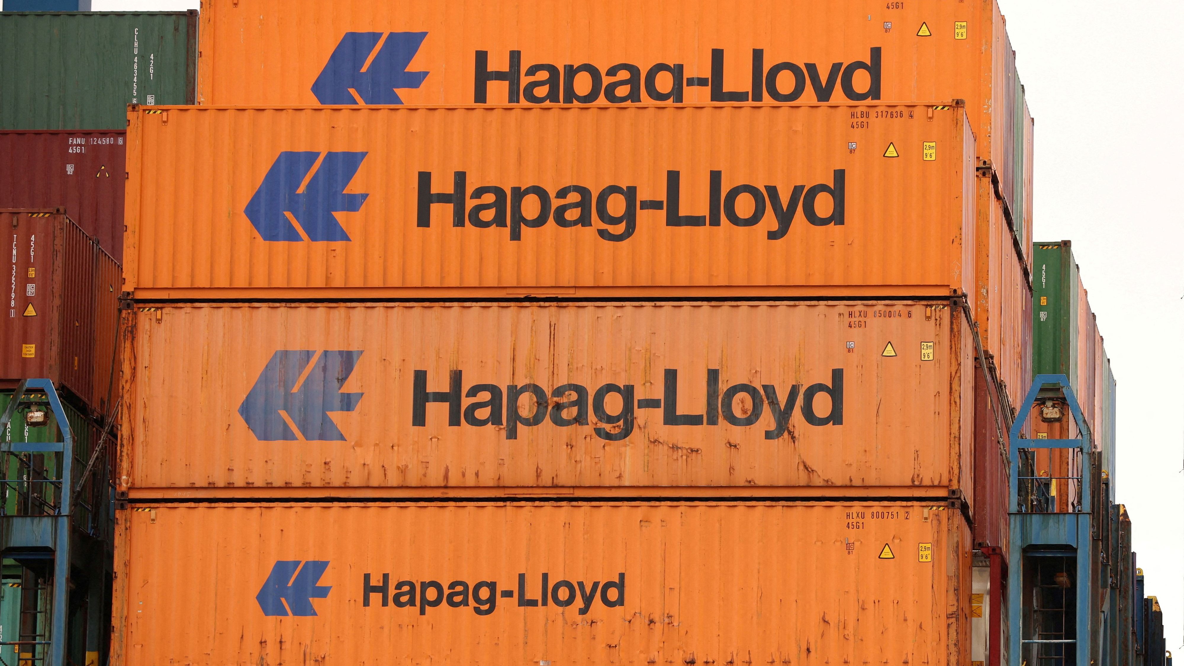 Schifffahrt: Entscheidung im Krisenausschuss – Hapag-Lloyd meidet Rotes ...