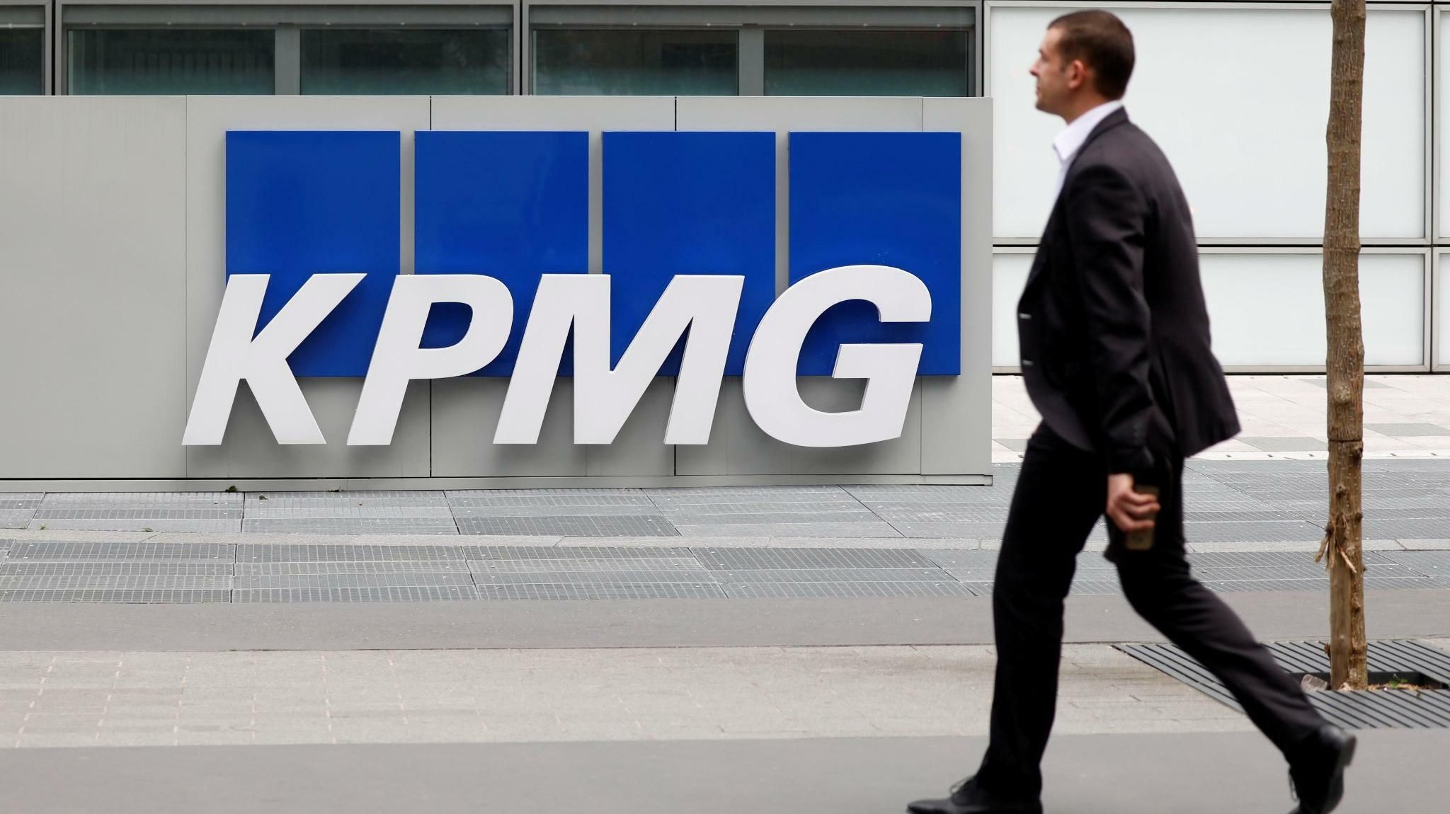 Deloitte, KPMG, PwC, EY: Wirtschaftsprüfer legen trotz Konjunkturkrise zu