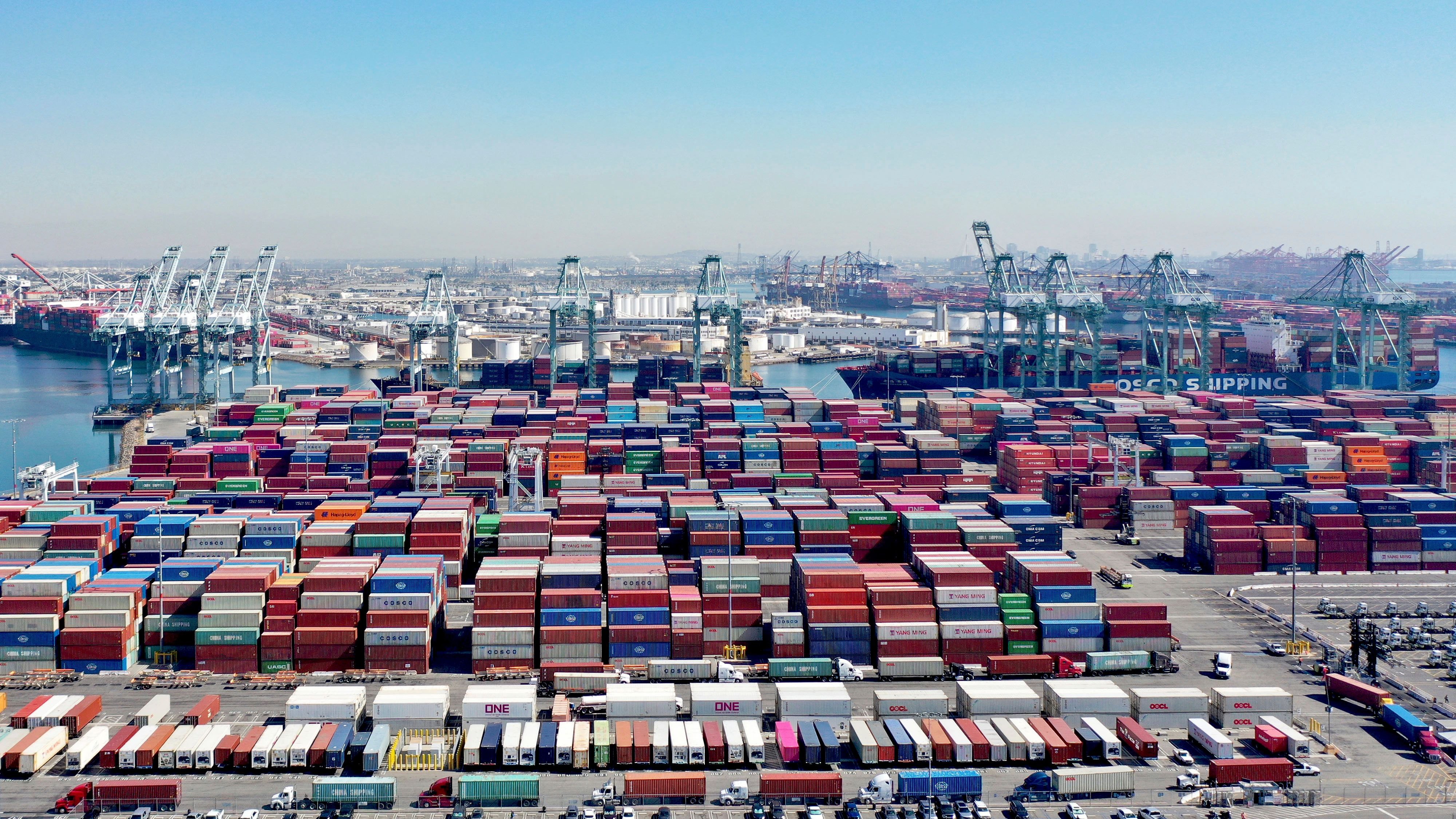 Wirtschaft: US-Handelsdefizit sinkt auf tiefsten Stand seit 2020