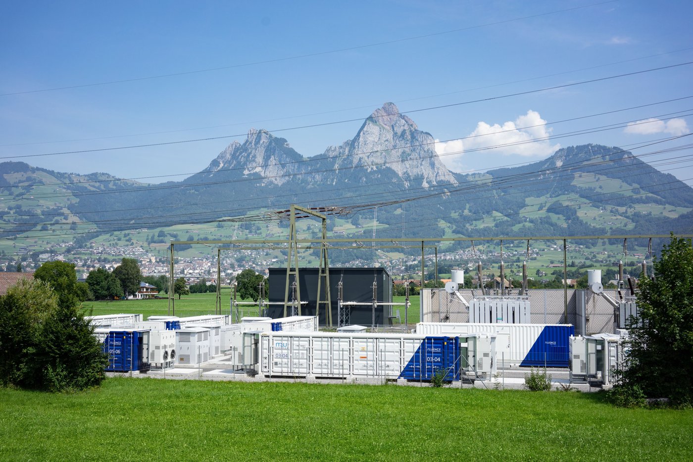 Energie: Warum Groß-Batteriespeicher wichtig für das Stromnetz der ...