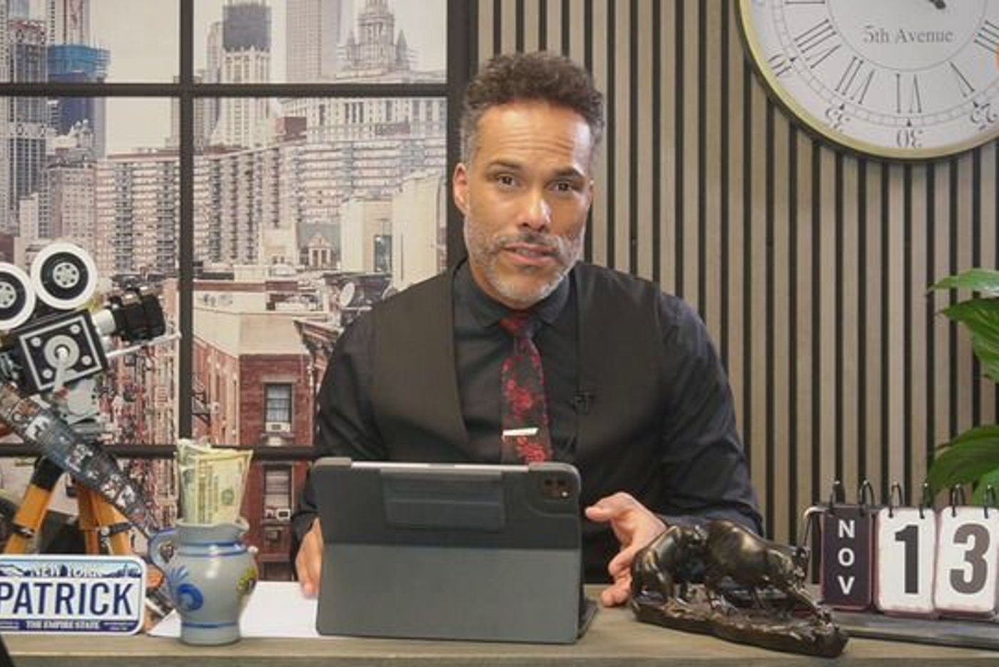 Patrick Dewayne: Trumps Regierungspläne weiter im Fokus