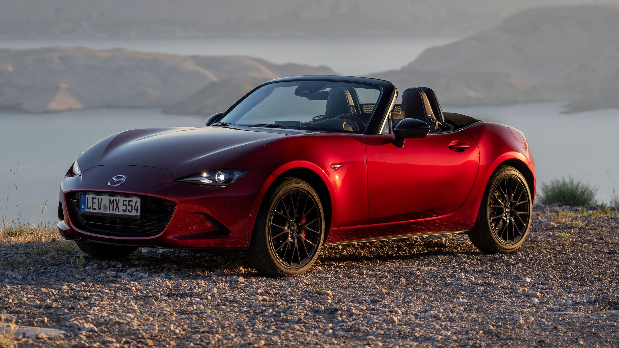 Mazda MX-5 im Test: Wie Mazda mit einem Durchschnittsmodell ins Herz trifft