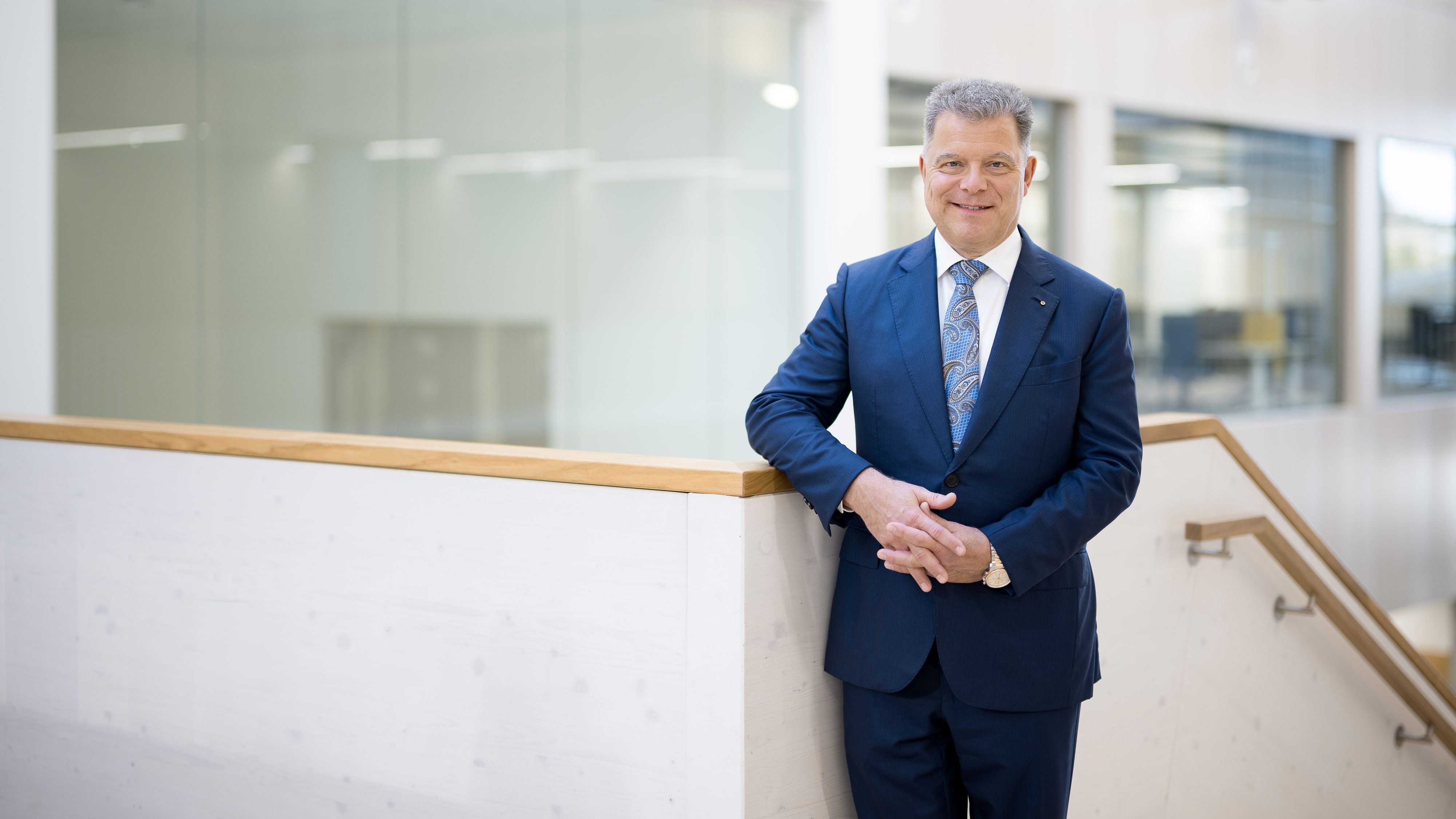 Christian O. Erbe: Medizintechnikhersteller Erbe steckt 90 Millionen ...