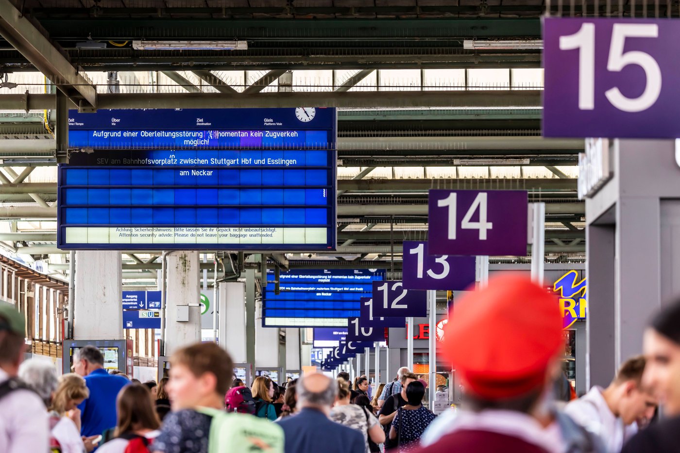 Ein Jahr Deutschlandticket: Fünf Grafiken zeigen, wie erfolgreich das ...