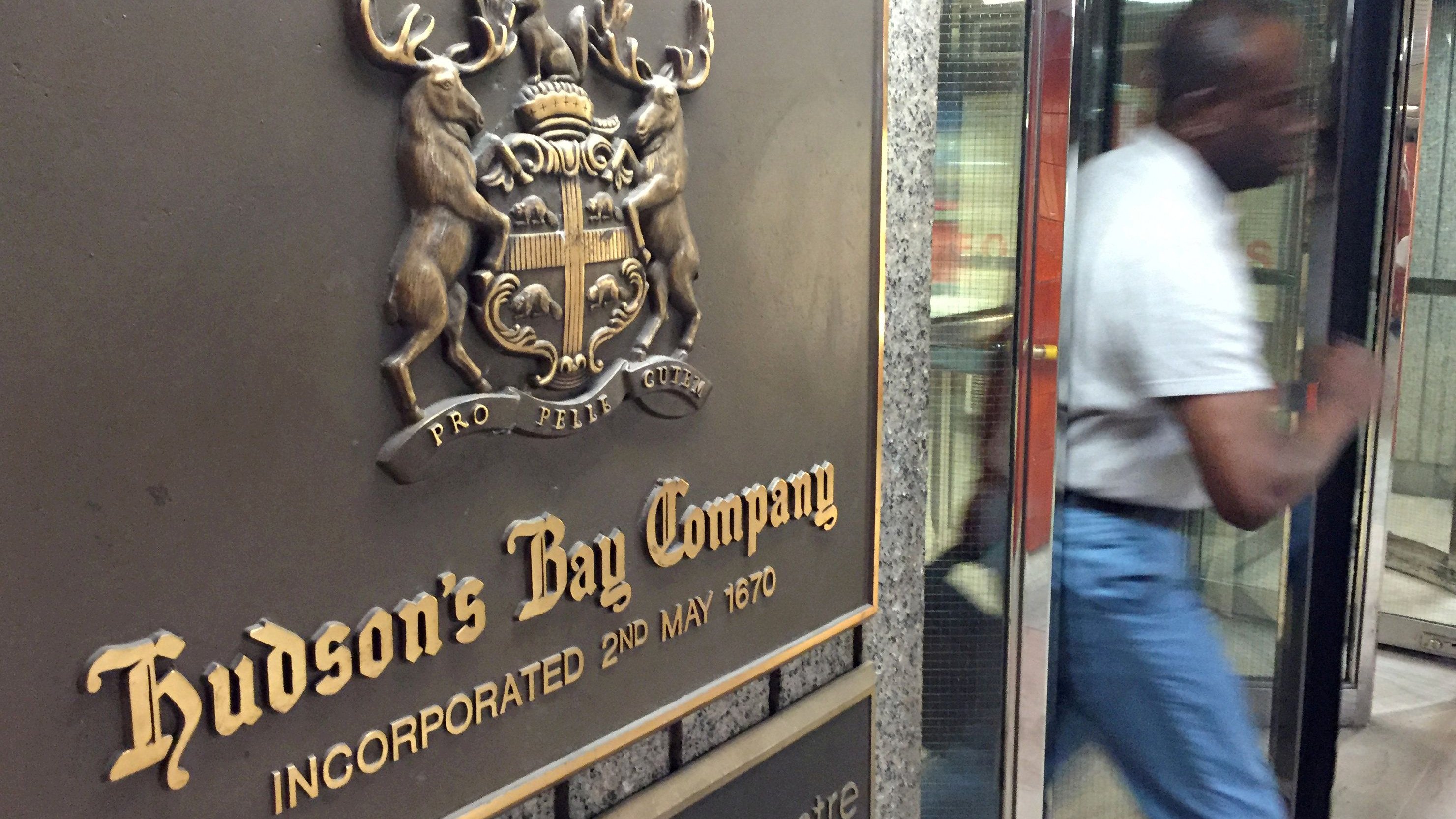 Hudson’s Bay insolvent: Galeria-Eigner schickt kanadische Kaufhauskette ...