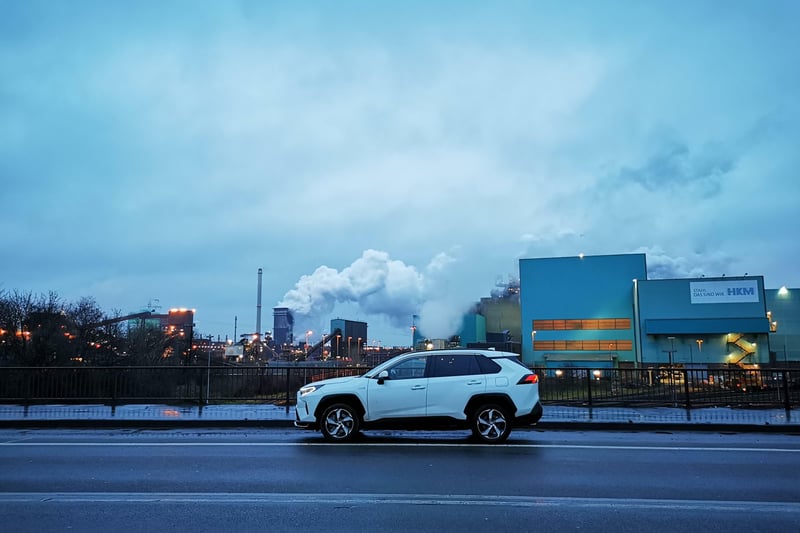 Toyota RAV4 PHEV 2021 im Test Preis PS Reichweite