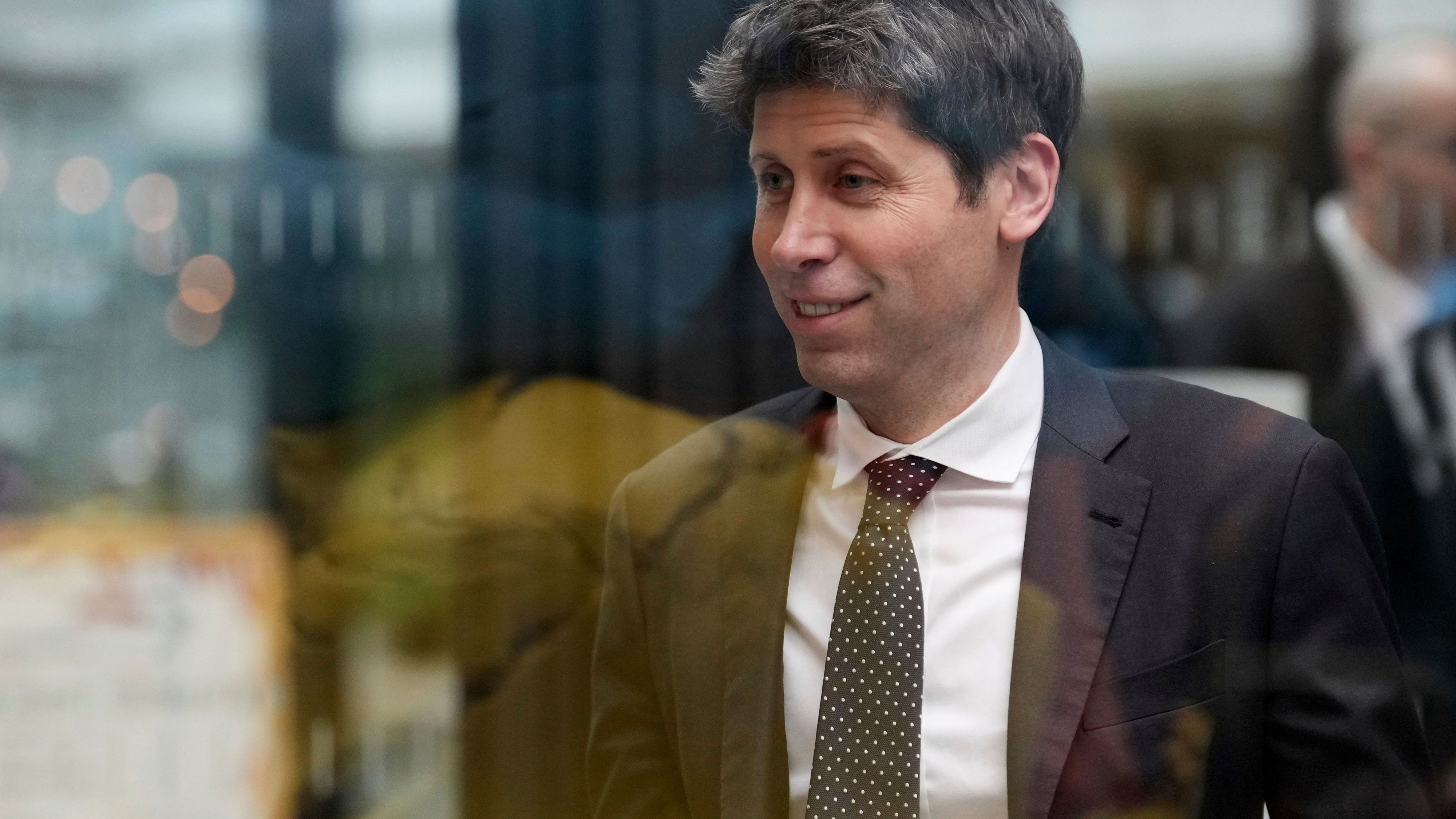 Künstliche Intelligenz: OpenAI bleibt nun doch gemeinnützig