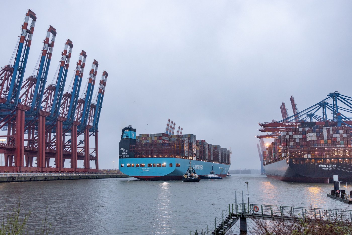 Schifffahrt: Methanol-Containerschiff von Maersk legt erstmals in Hamburg an