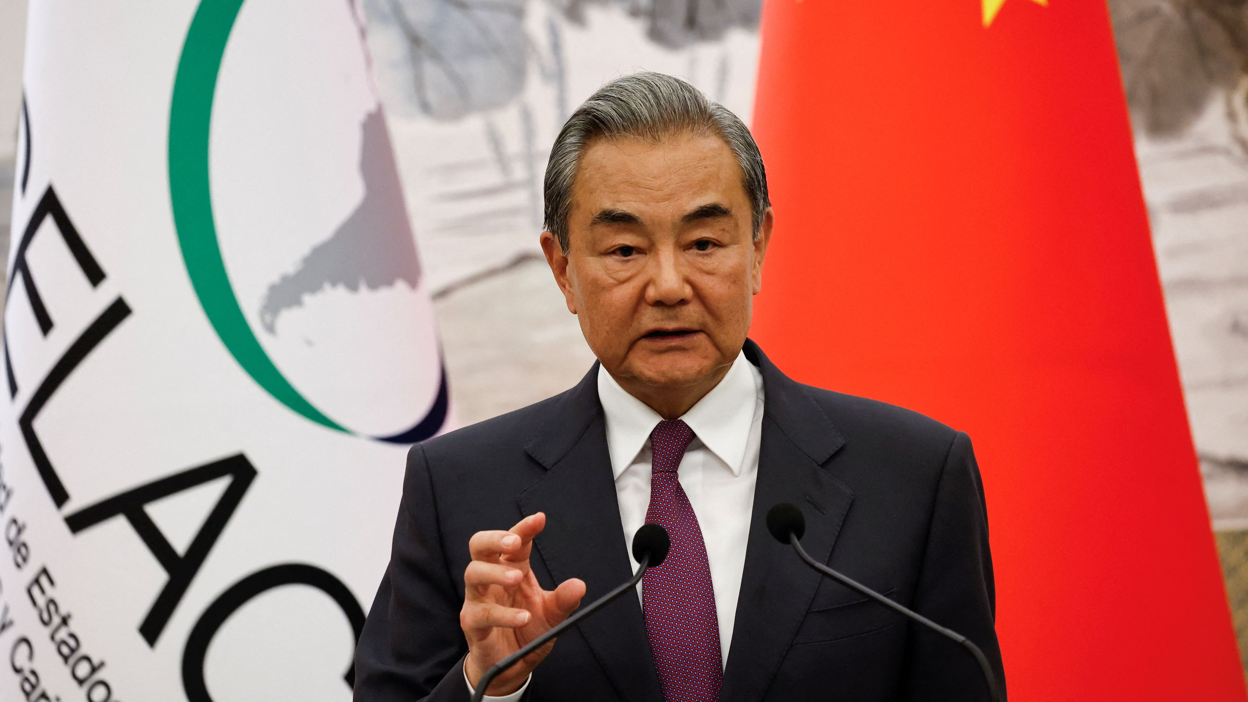 Wang Yi in Berlin: Härtere Gangart? Erster Test für die neue deutsche ...