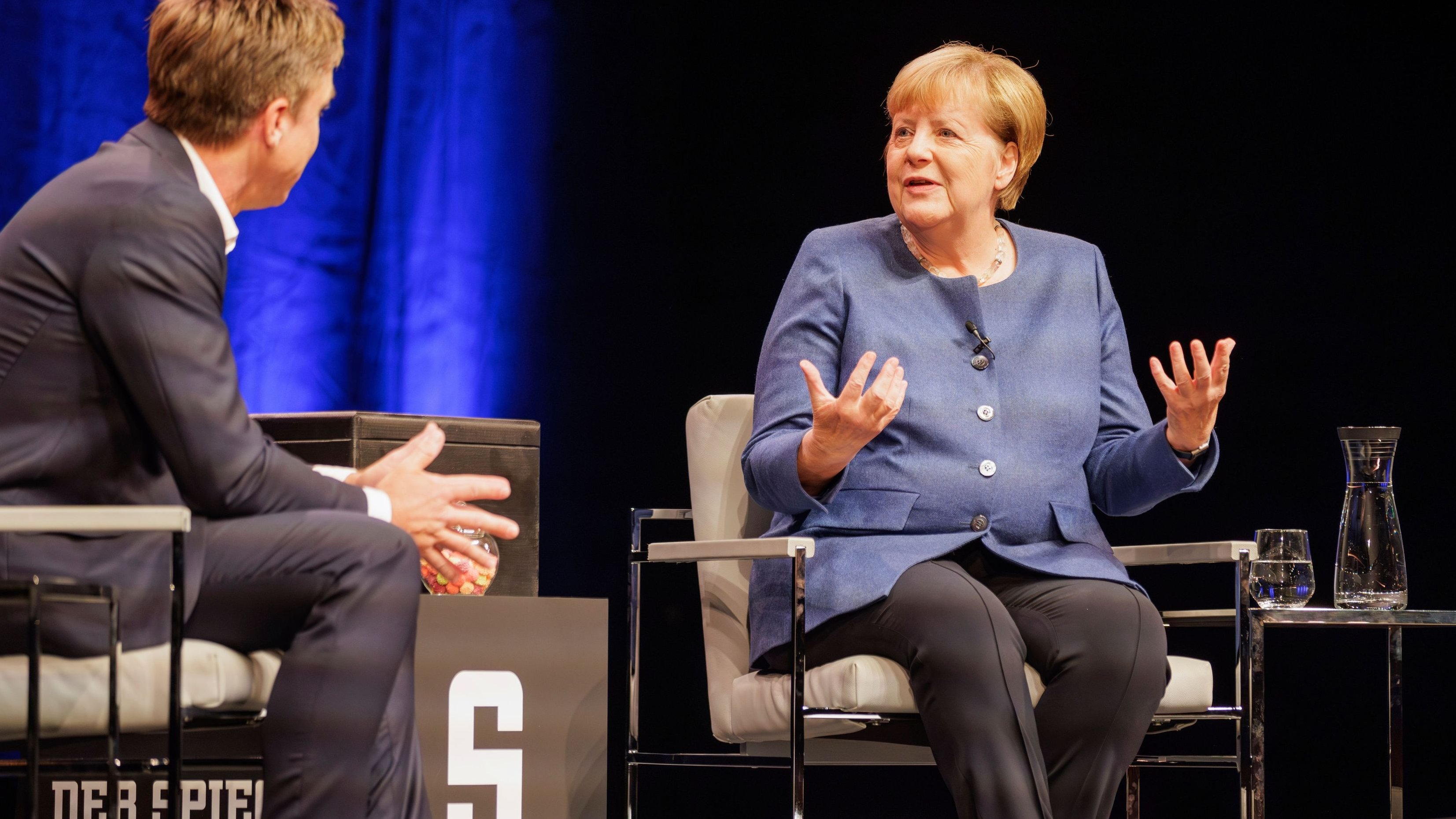 Altkanzlerin: Merkel hält Flüchtlingspolitik nicht für einzigen Grund für AfD-Aufstieg