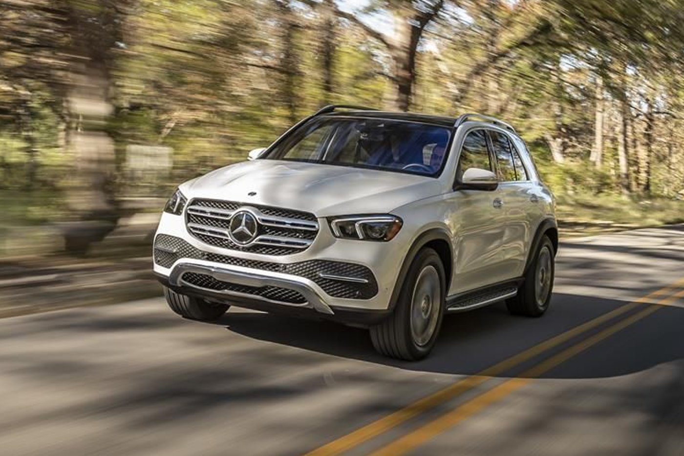 Mercedes-Benz: Autohersteller ruft weltweit rund 261.000 SUVs zurück