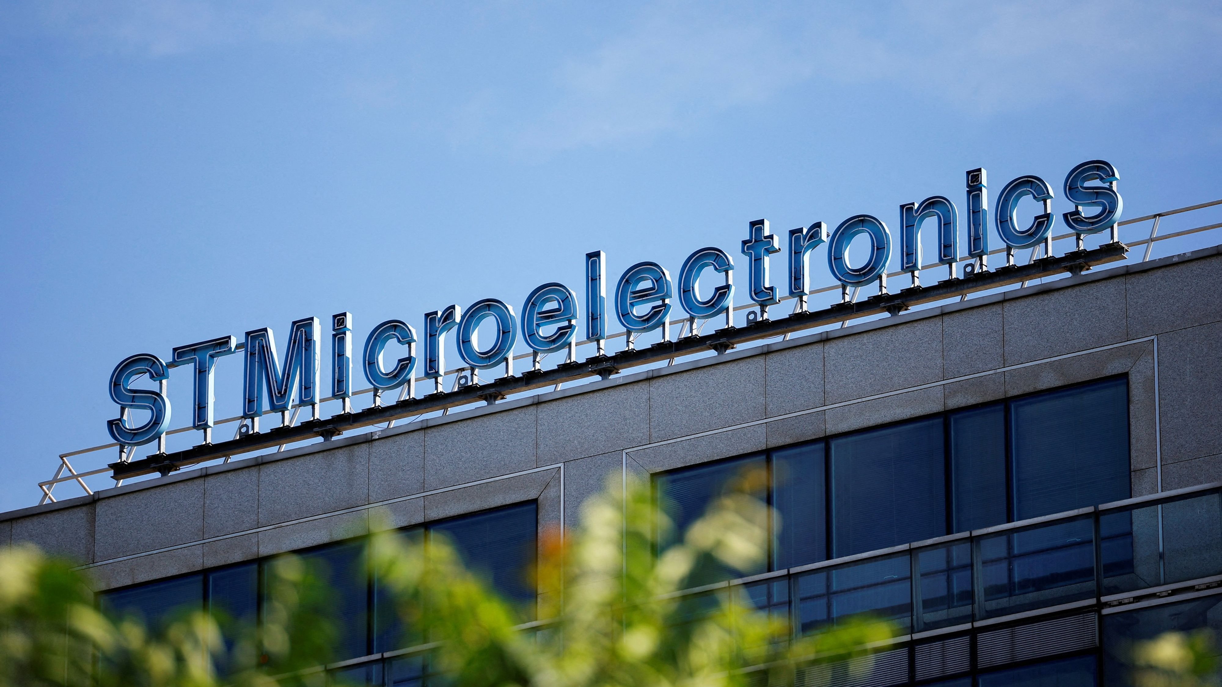 Chiphersteller: STMicro meldet ersten Quartalsverlust seit 2013