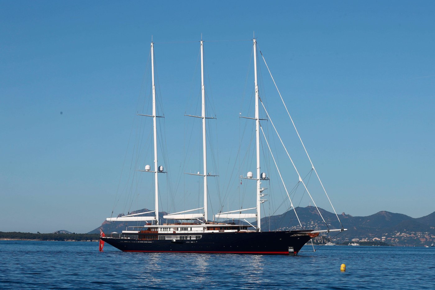 „Koru“: Was die Superjacht des Amazon-Gründers Jeff Bezos zu bieten hat