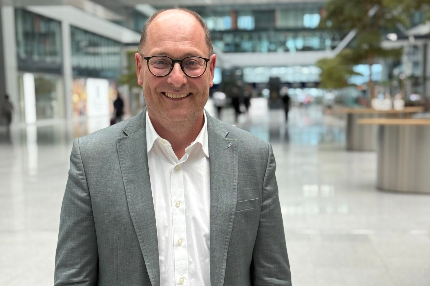 Genossenschaftsbanken: Bankchef Michael Hoeck rückt an die Verbandsspitze