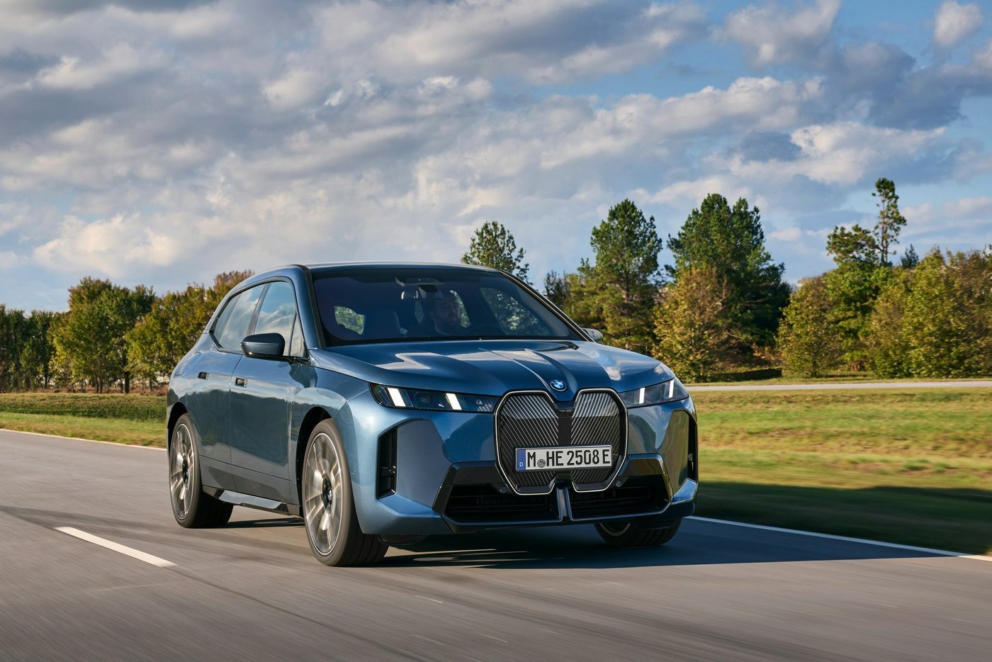 Höhere Reichweite: So frischt BMW im Frühjahr den iX auf