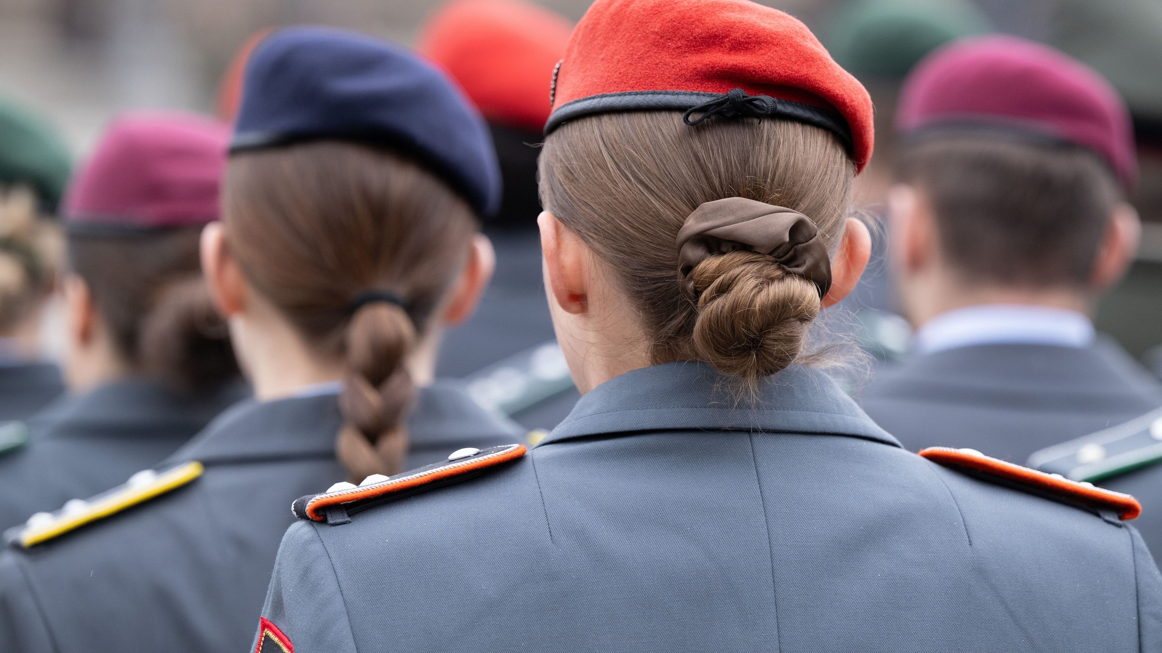 Dienstgrade Bundeswehr: Wie heißen die wichtigsten Ränge?