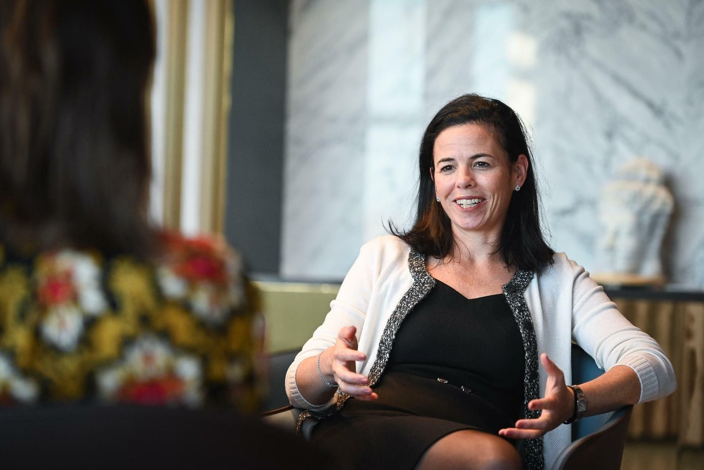 Deutsche Bank: Amerika-Chefin Riley über neue Büros in New York und ...