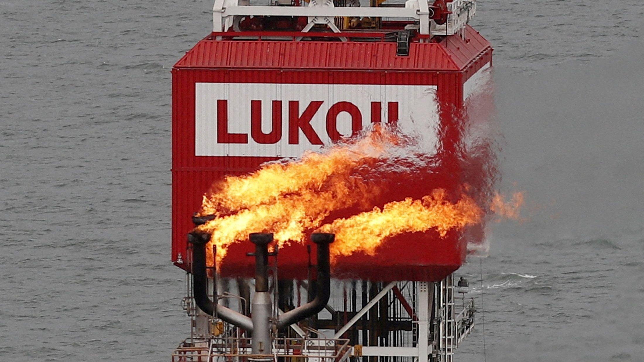 Ölkonzern: Russische Lukoil plant Verkauf von Auslandsgeschäft an US ...