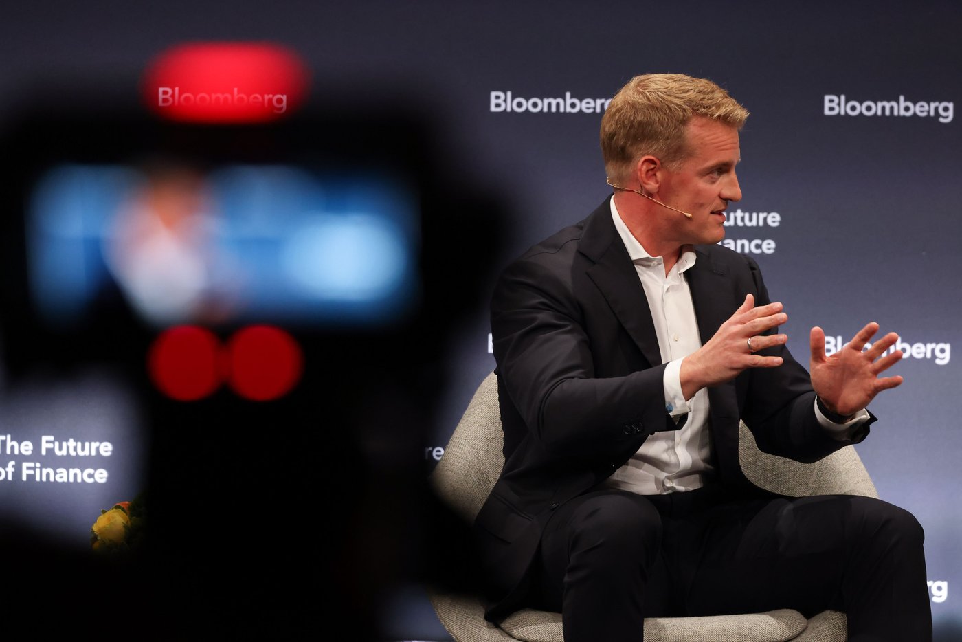 Investment: DWS-Chef erwartet, dass der Dollar an Bedeutung verliert