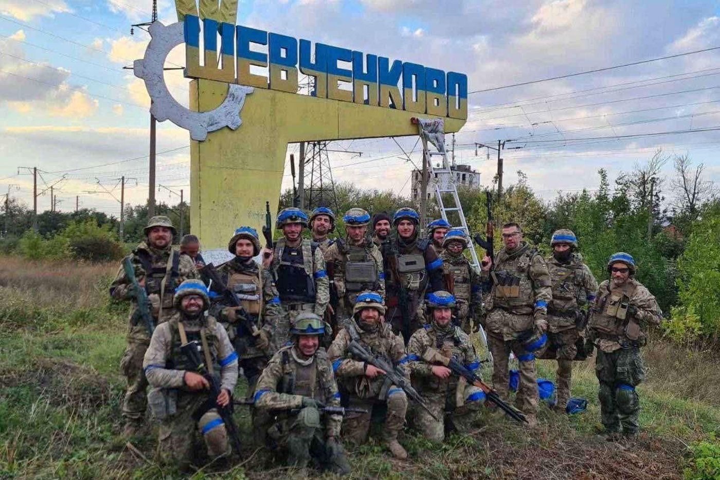 Kiew feiert russischen Rückzug aus der Region Charkiw - Die Nacht im ...