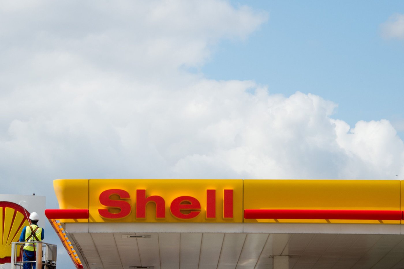 Ölkonzerne: Shell verdient weniger – Ergebnis aber über den Erwartungen