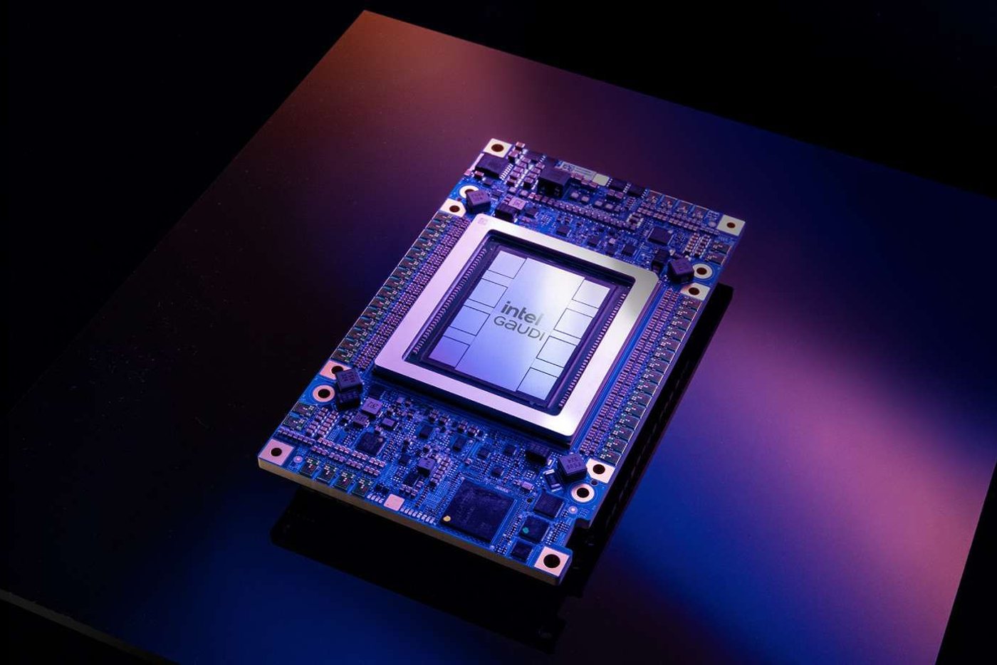 Nvidia-Konkurrenz: Das sind die neuen KI-Chips von Google und Intel