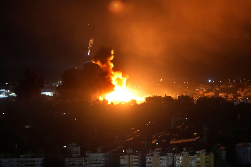 Israel – Die Lage: Erneut Luftangriffe auf Beirut – schwere Explosionen