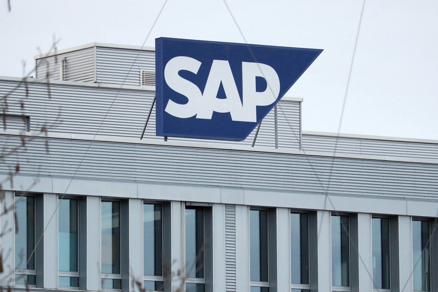 Kommentar: Streichungen mit System: Die Restrukturierung bei SAP ist ...