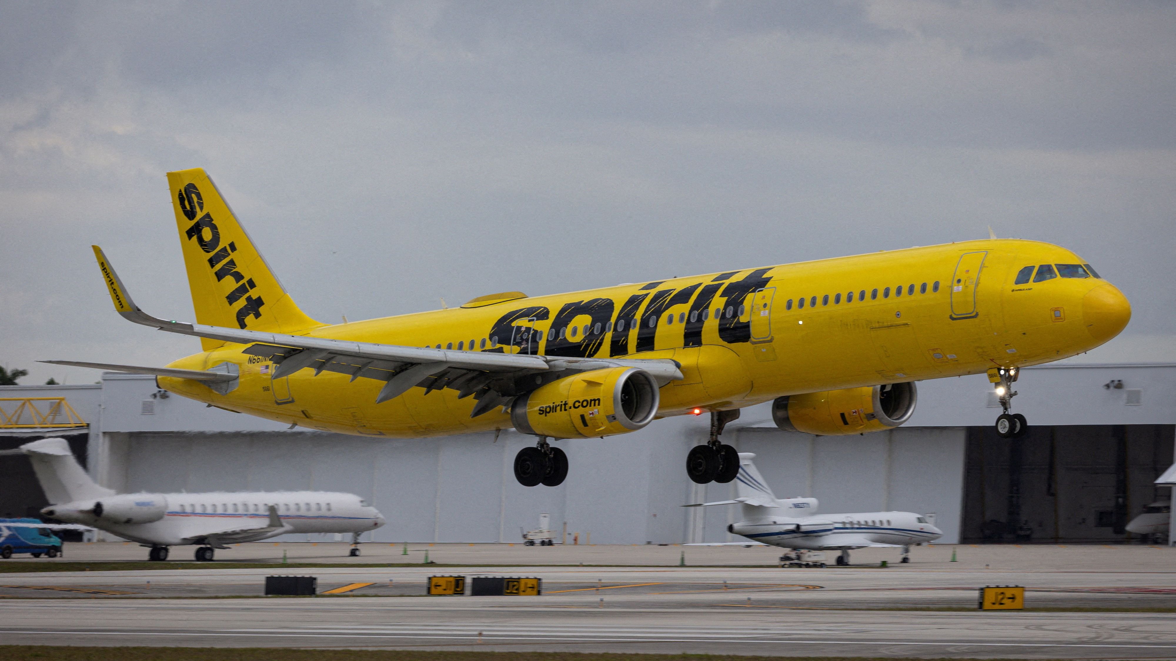 Luftfahrt: US–Billigflieger Spirit Airlines stellt Betrieb ein