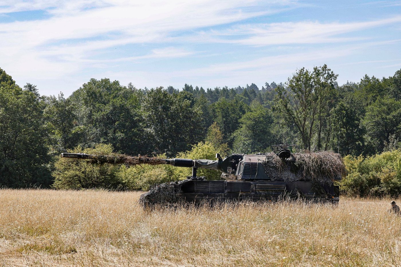 Bericht: Bundesregierung genehmigt Verkauf von 100 Panzerhaubitzen