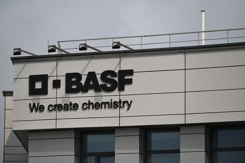 Chemie: EU billigt Verkauf von BASF-Lackgeschäft an Carlyle unter Auflagen