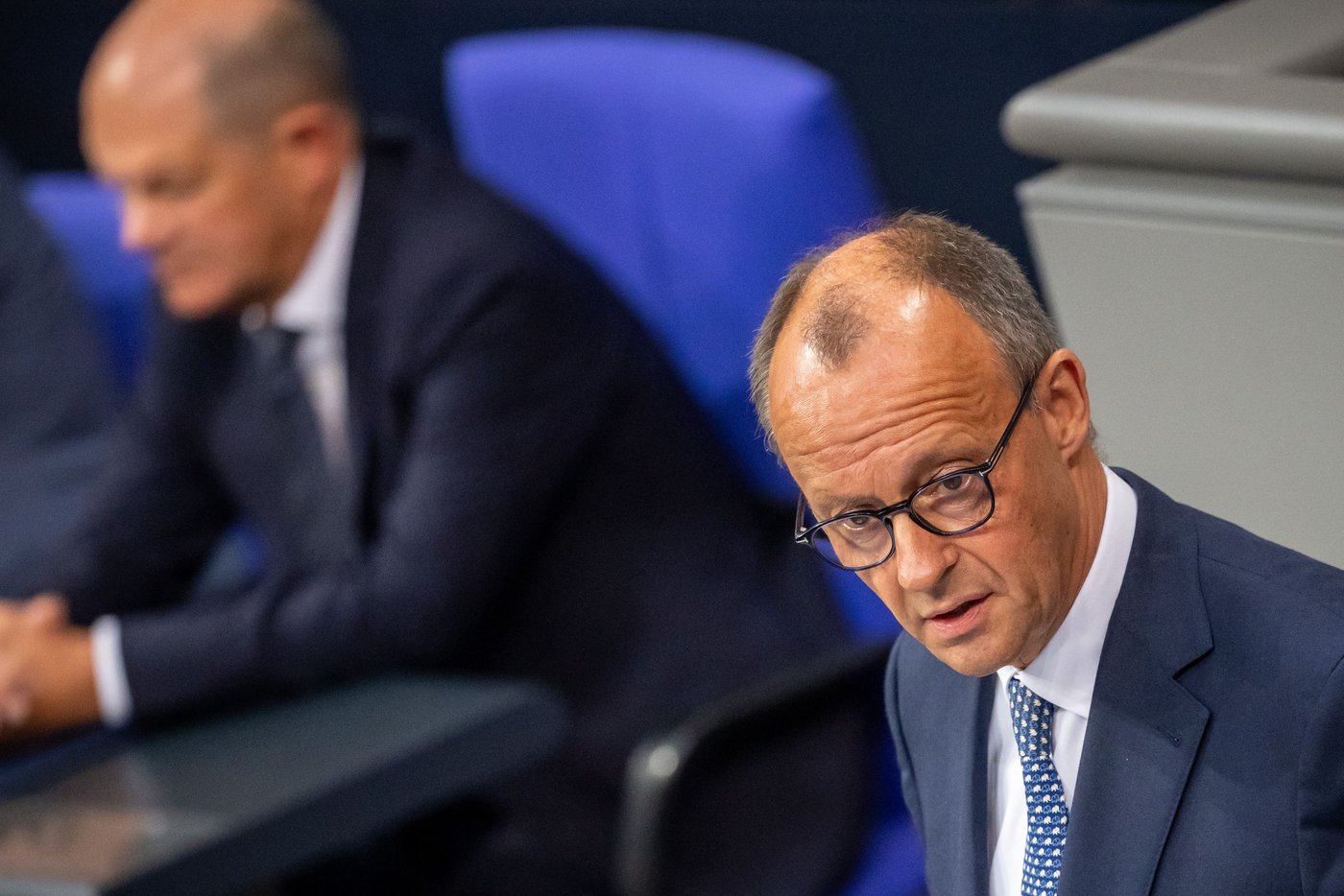 Streit um Zurückweisungen: Merz offen für neues Migrationstreffen mit ...