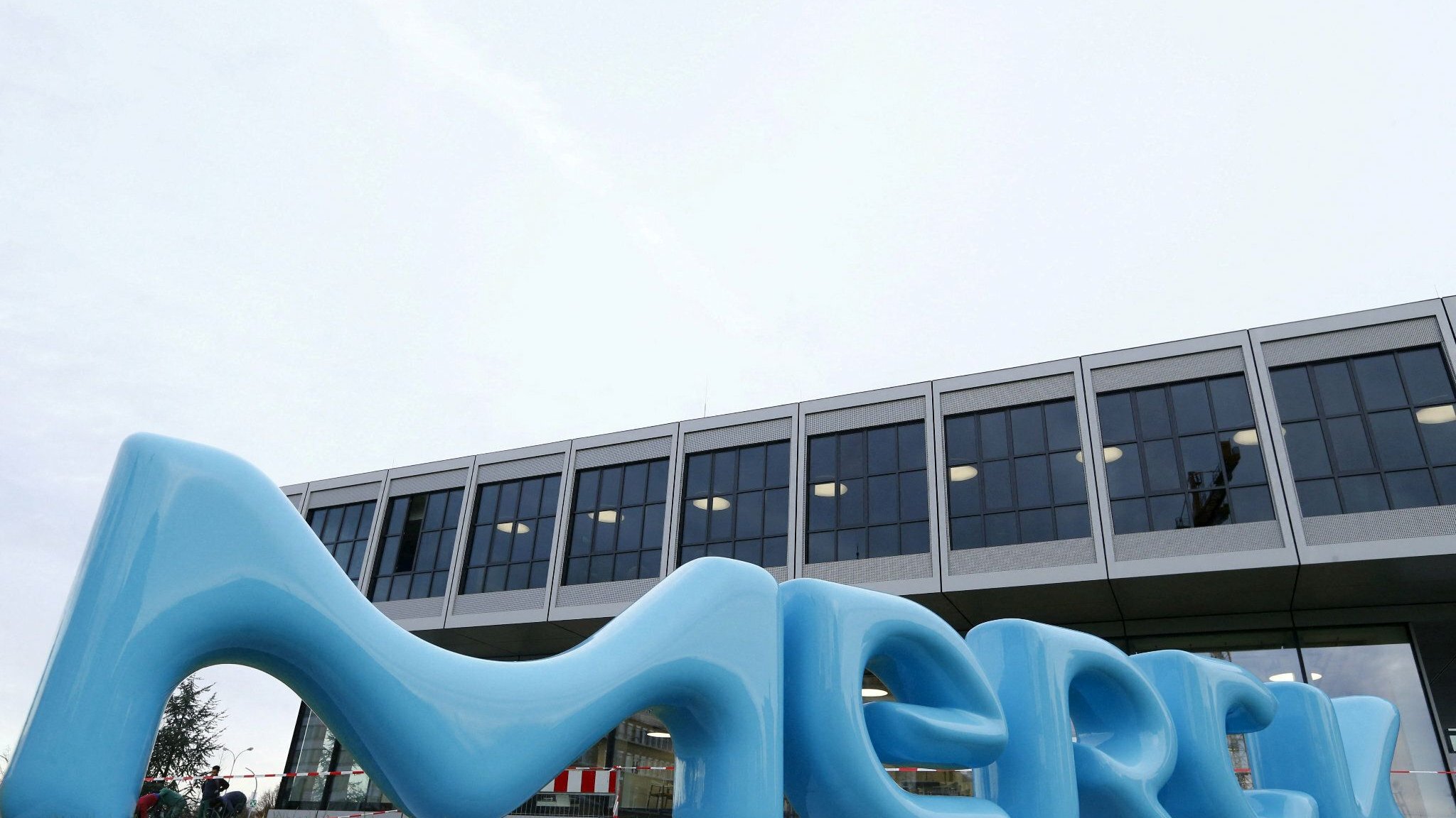 Pharma- und Chemiekonzern: Ex-SAP-Vorstand leitet übergangsweise ...