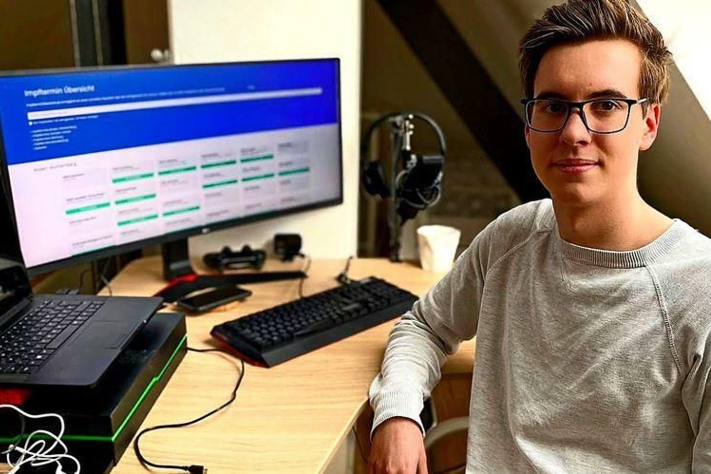 Impftermin-Helfer Julian Ambrozy: „Spaß ist mein größter Motivationsfaktor“