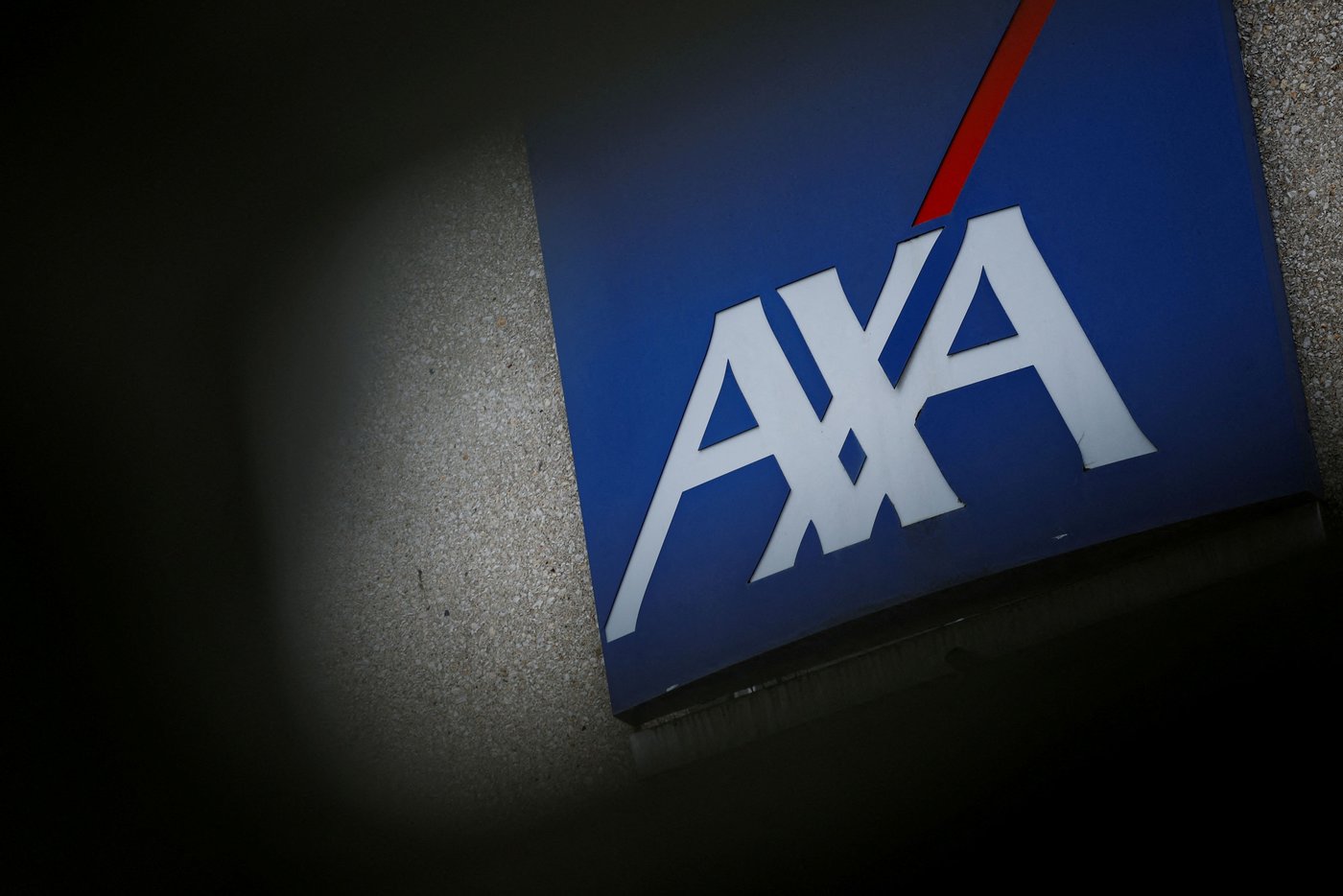Versicherung: Axa trennt sich doch nicht von Ex-DBV-Winterthur ...