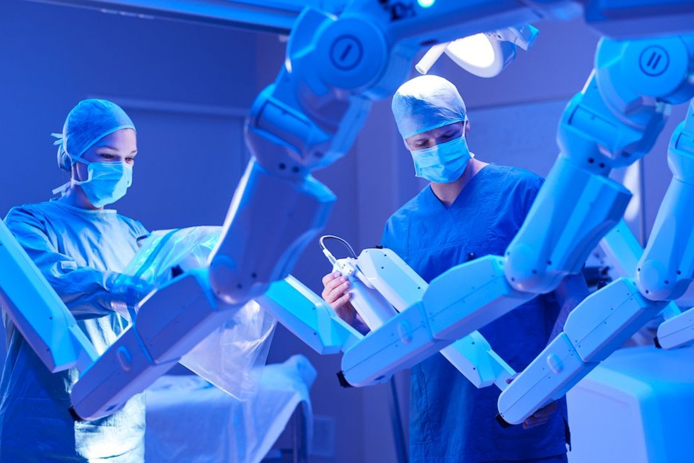 Medizin: Immer mehr Roboter im OP-Saal im Einsatz